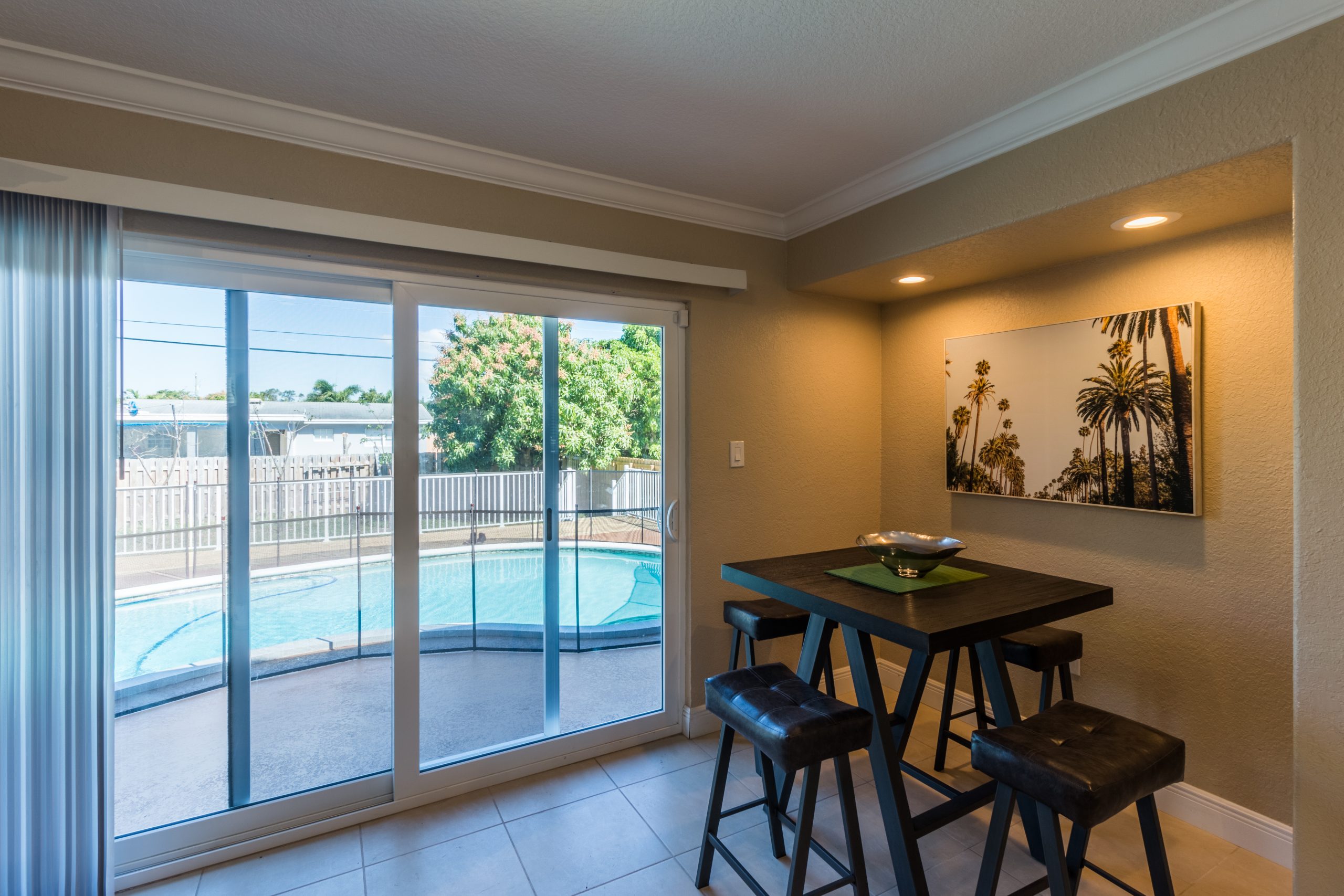 KMG: "PALM ESTATE" 3BD 3BA HALLANDALE HOME W/ POOL - Kong Management Group